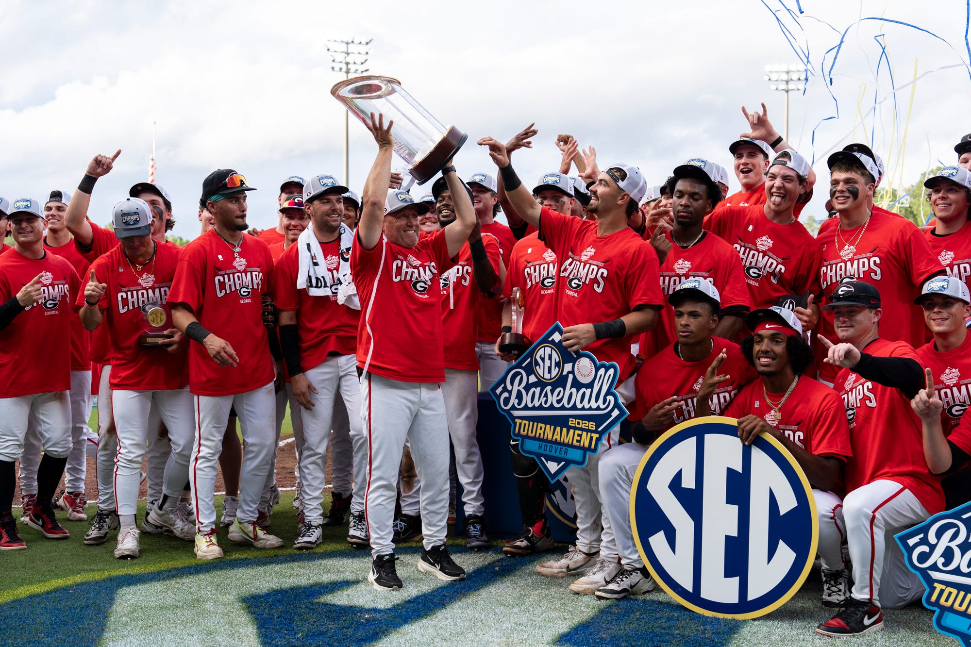 Georgia wins SEC tournament in dominant fashion