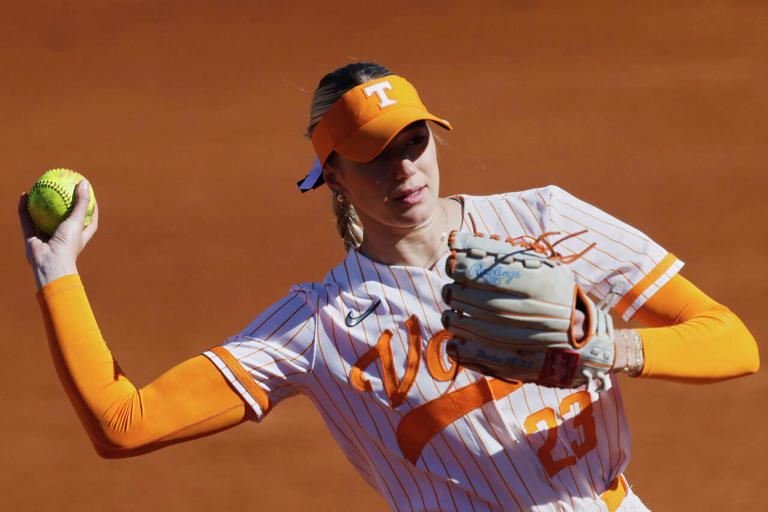 Texas softball vs Tennessee: 3 things to know about Volunteers in Game ...