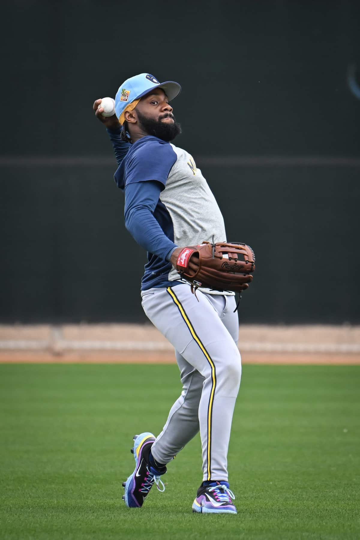Milwaukee Brewers suddenly get more outfield depth as veteran activated ...