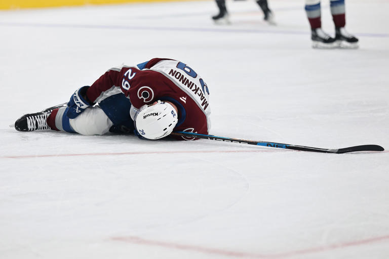 Nathan MacKinnon injury update: Latest after Avs star leaves Game 3