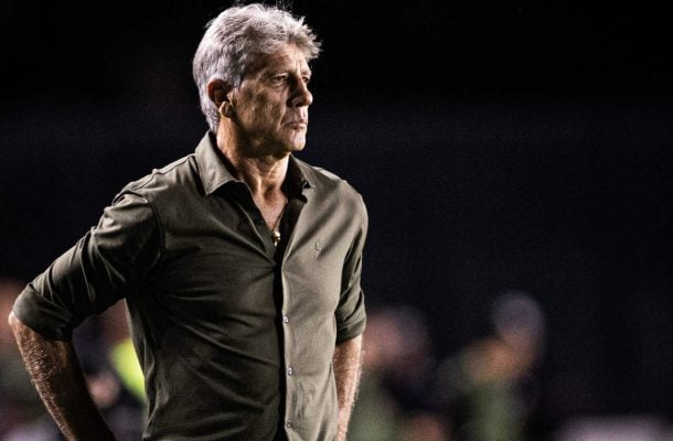 Renato não aparece para coletiva, mas ganha respaldo da diretoria do Vasco