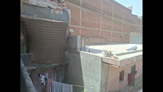Noida: Man enters home of girl he wanted to marry, stabs family; mother ...