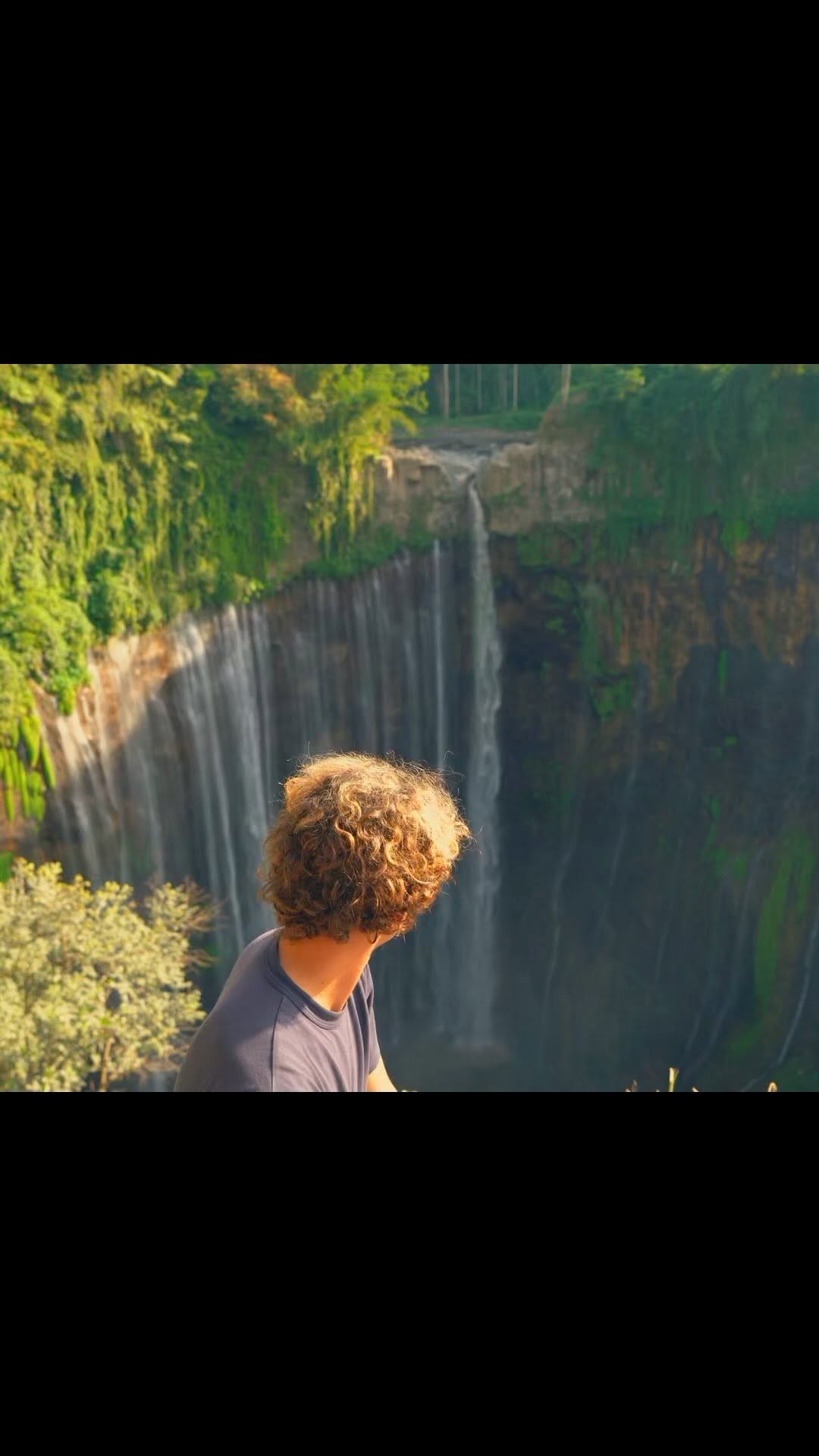 Inspiring travel moment cinematic views