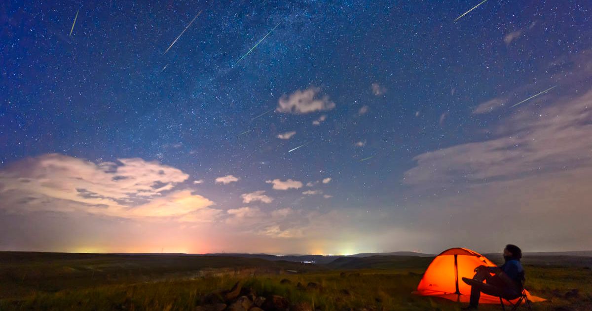 Meteor showers, supermoons, and planetary alignments: Top skywatching ...