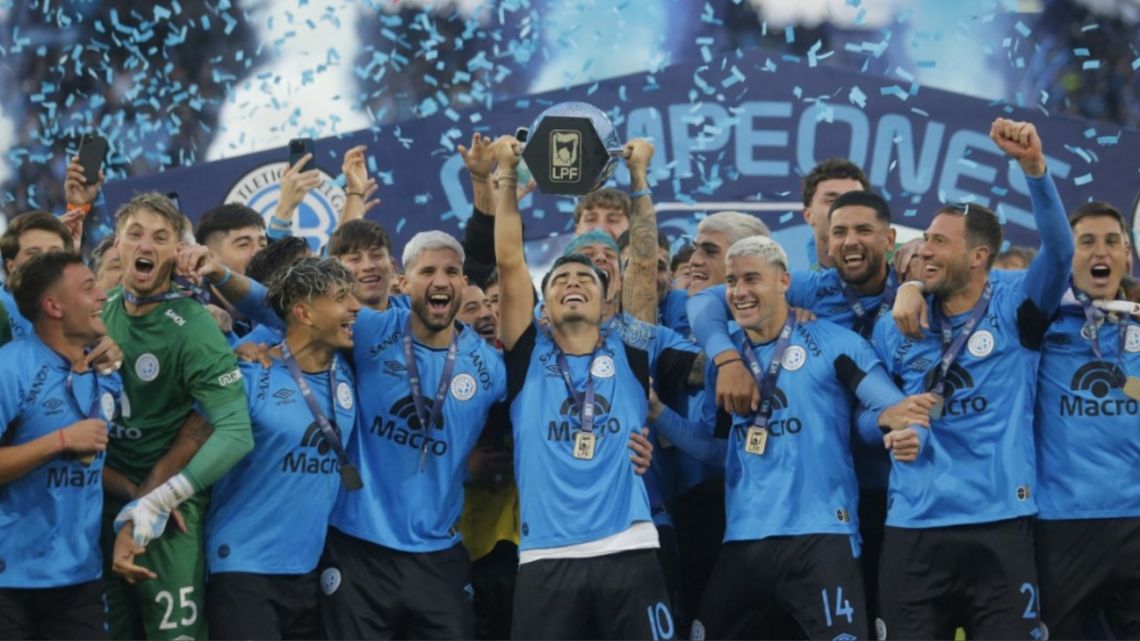 Belgrano hizo historia: remontó para vencer 3-2 a River y se coronó ...