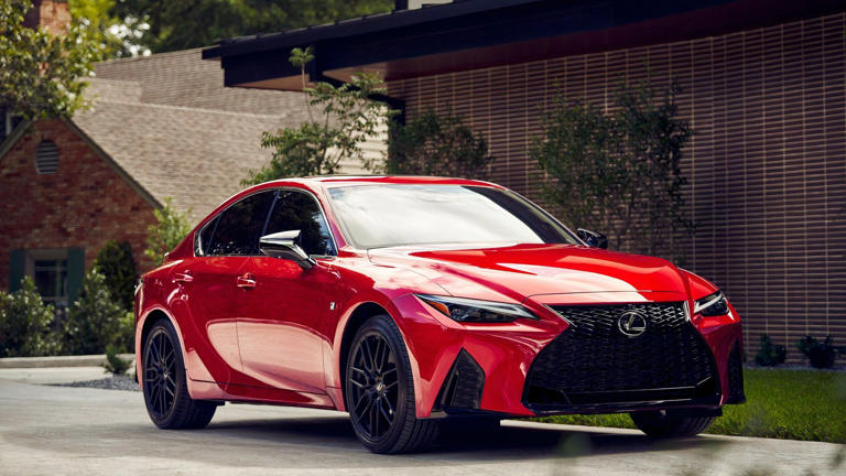 Every Lexus model ranked by long-term reliability score