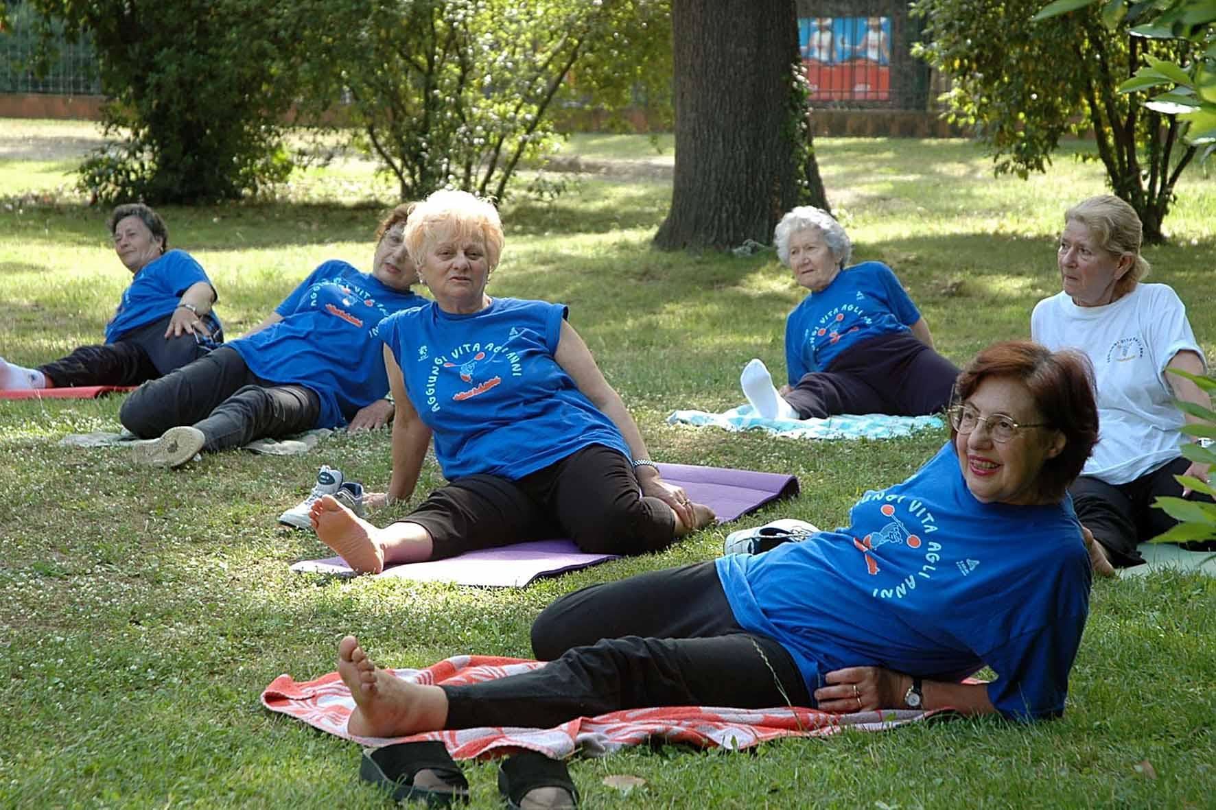 Ginnastica gratis al parco. Torna palestre all’aperto. Ecco la guida a ...