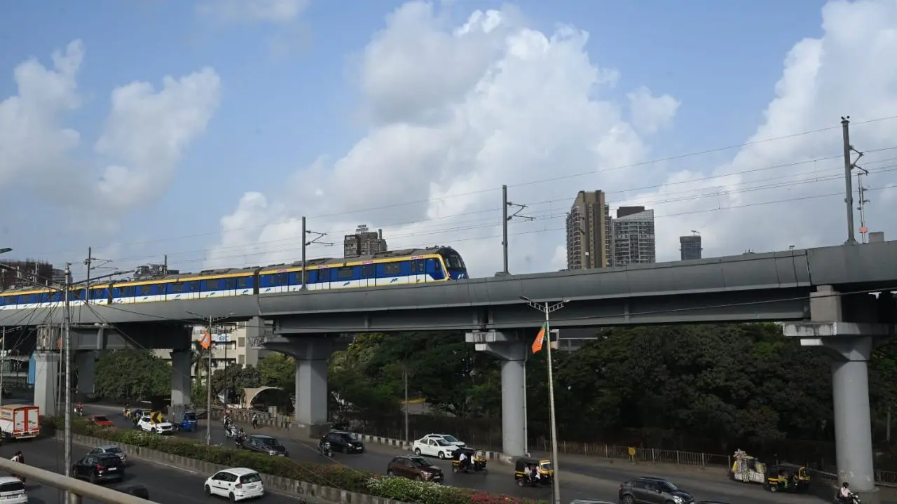 Mumbai weather update: Humid conditions continue as AQI stays in good ...