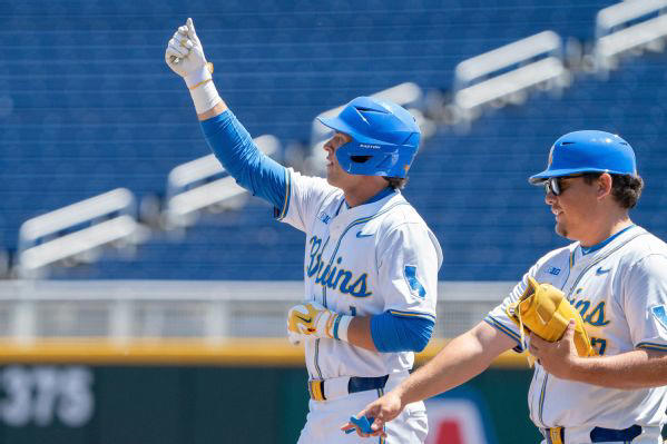 Walk-off HBP lifts UCLA past Oregon for Big Ten baseball title