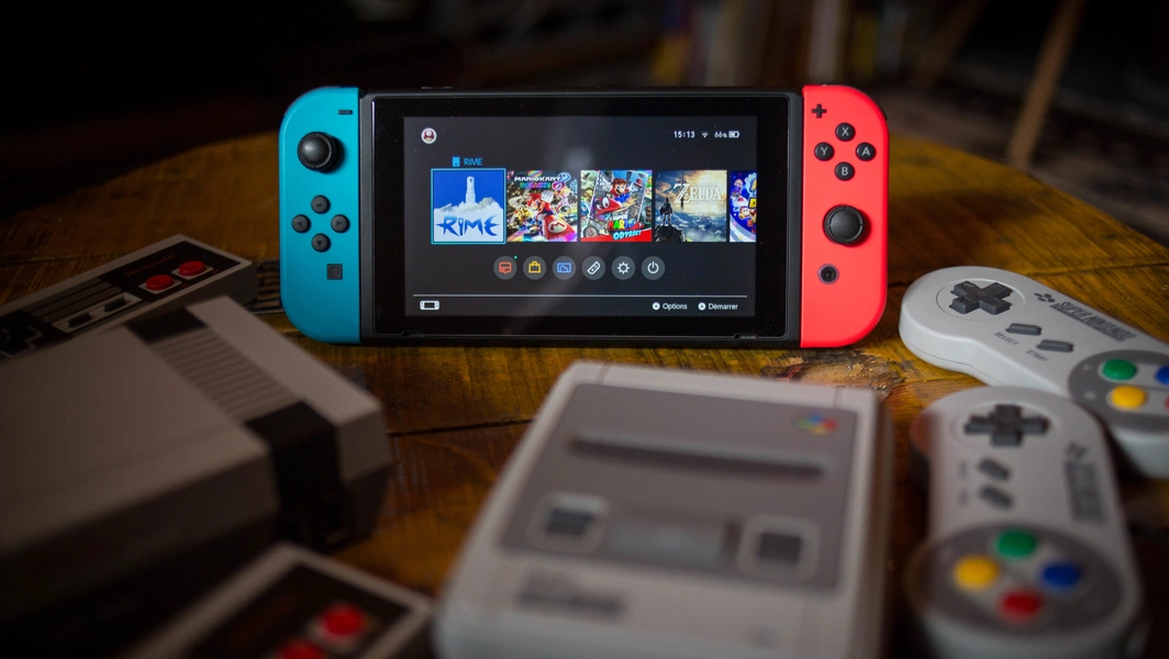 Reggie Fils-Aimé says NES, SNES minis kept Nintendo afloat in Wii U era
