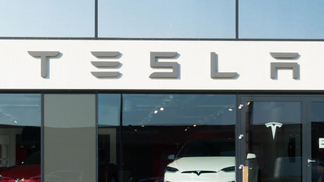 'Up a curb and into a metal fence': Tesla reveals concerning self ...