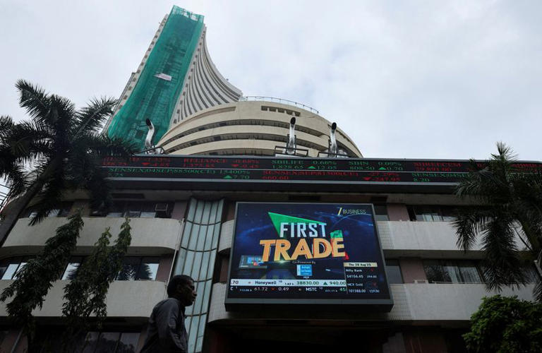 Indian shares jump to two-week high as oil drops on Mideast peace talk ...