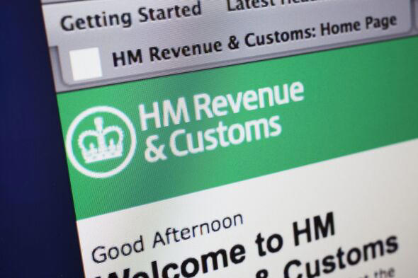 HMRC issues 'act now' warning to 860,000 - new rule started on April 6