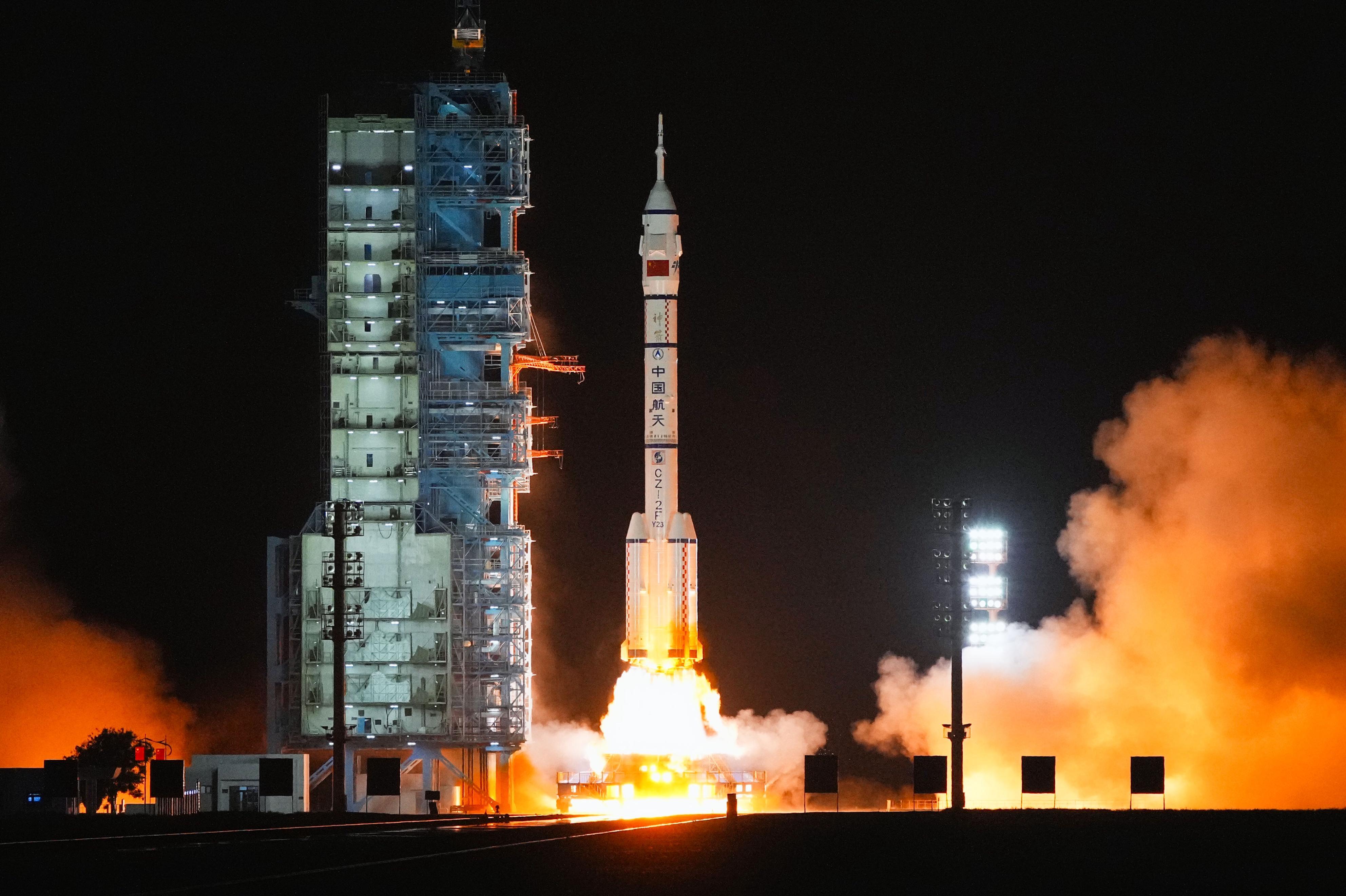 China launches new spaceship, eyes longer space stay amid race with US