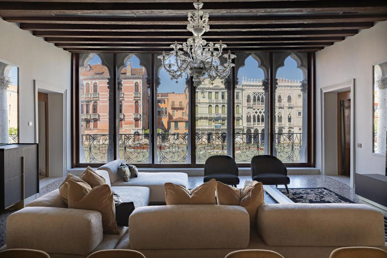 Venezia, dentro il lusso senza tempo di Palazzo Morosini Brandolin ...