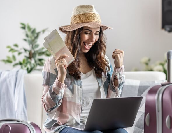 Two best days of the week to book flights for lower fares
