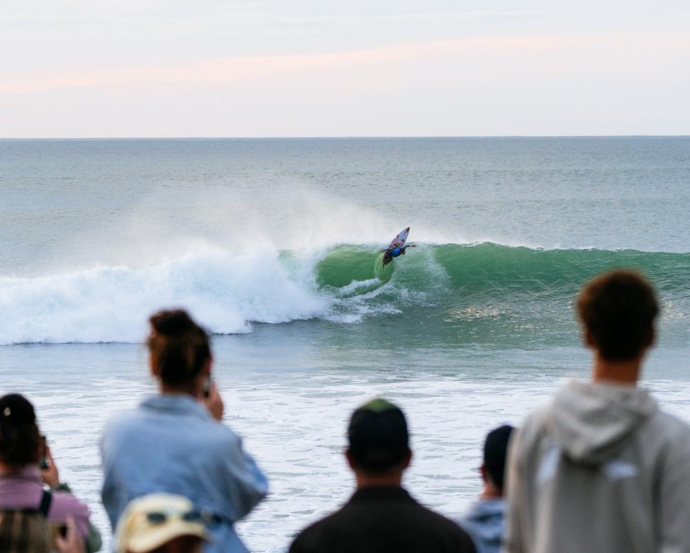 WORLD SURF LEAGUE EVENT IN NZ PUT ON HOLD AFTER AUSTRALIAN PHOTOGRAPHER ...