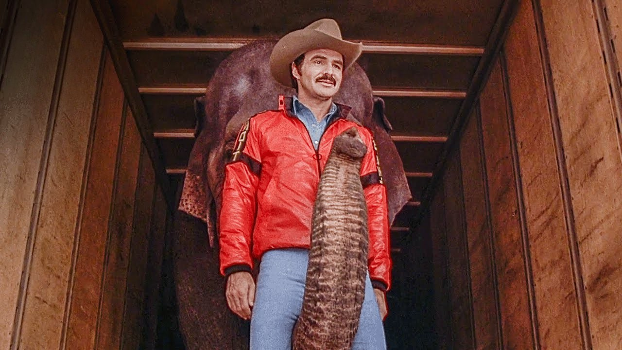 Burt Reynolds finds a WHAT (elephant scene) Smokey and the Bandit II