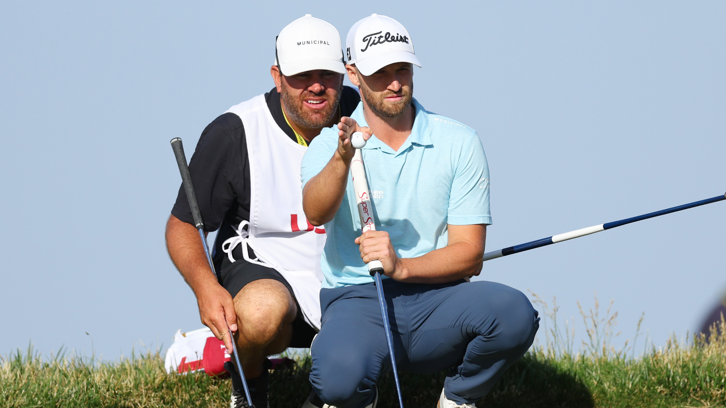 Who is Wyndham Clark's caddie? Meet David Pelekoudas