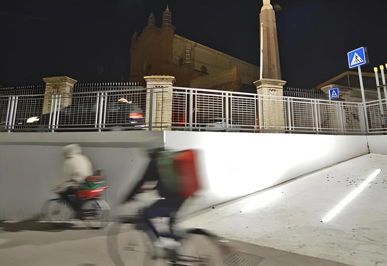 L’accoltellatore davanti al giudice. E nel sottopasso cresce la paura ...
