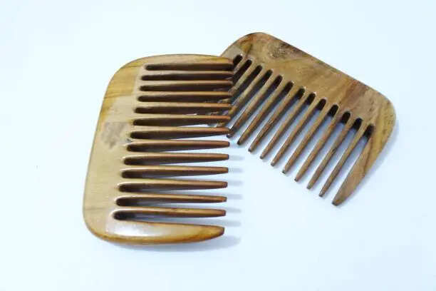 5 ultimate benefits of using a neem wood comb on your hair