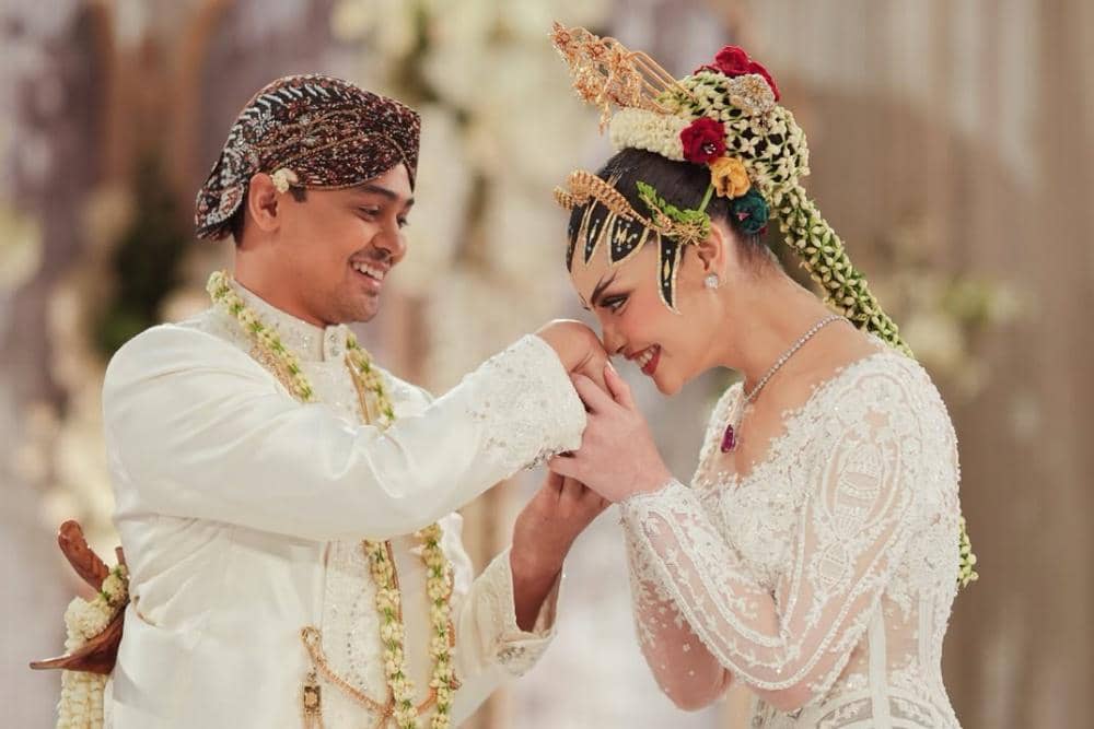 Tengku Nadira dan Teuku Agassi resmi menikah, ini 6 faktanya!