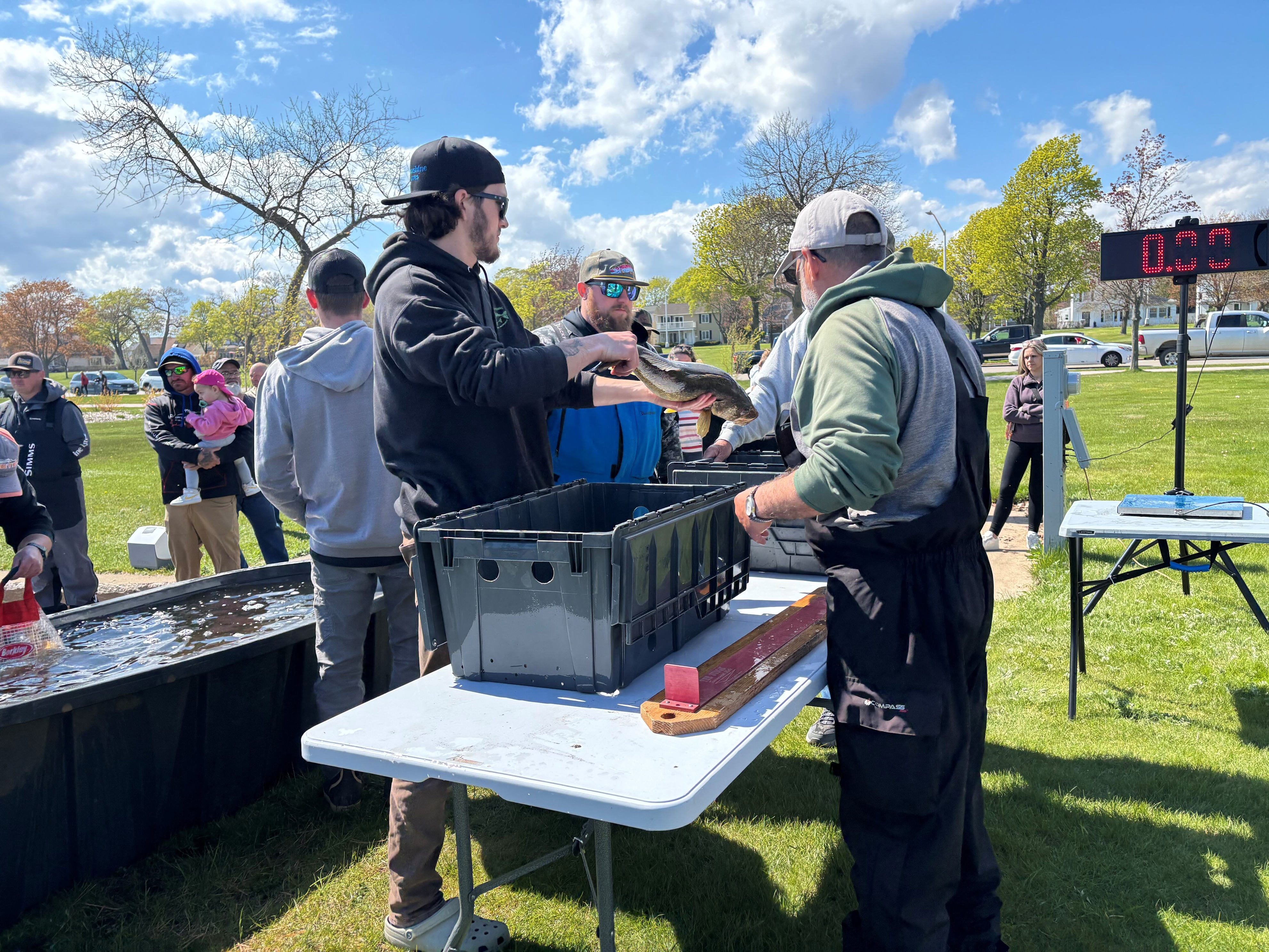 Early bird walleye tournament held in Escanaba