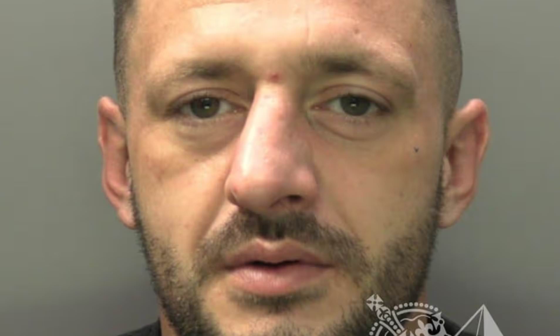 Boxer who made nearly £50,000 dealing drugs is ordered to pay back £1
