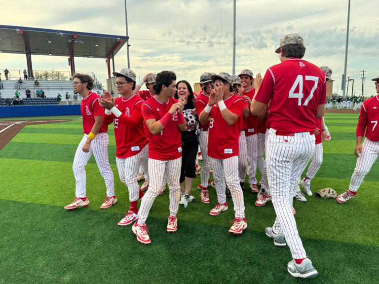 Sharyland reigns supreme: Rattlers clinch program’s first regional ...
