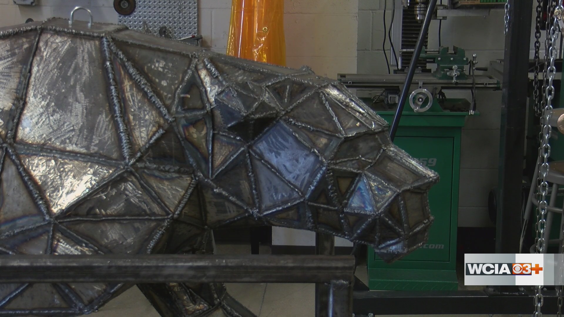 Decatur students build new mascot statue