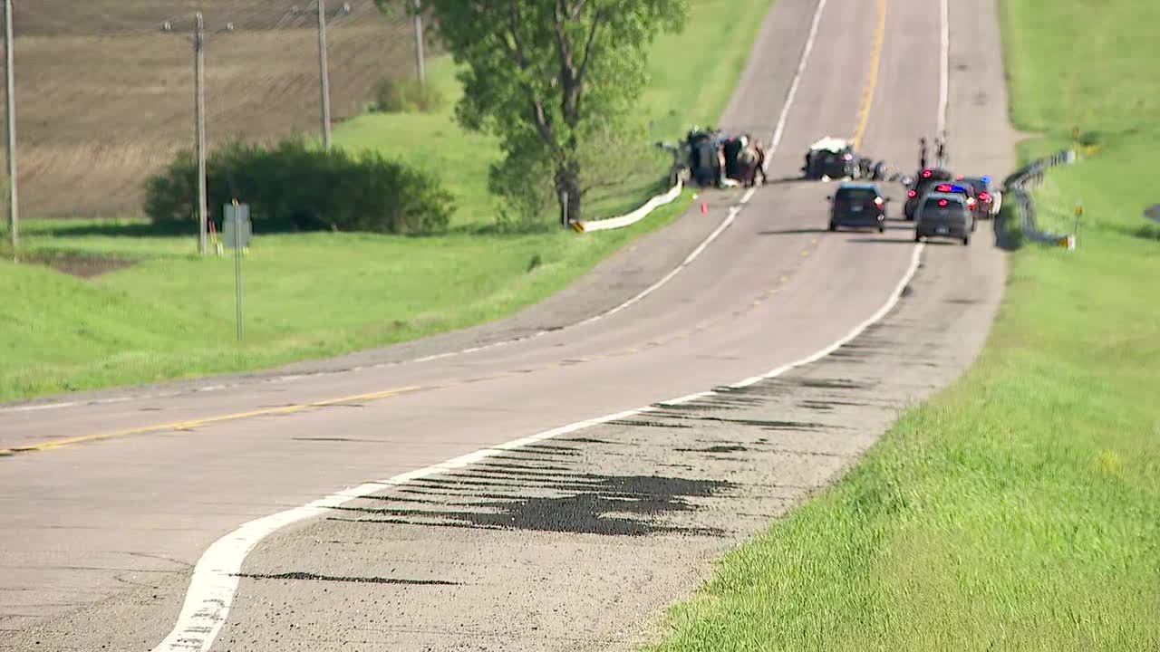 Dakota County head-on crash leaves at least one dead