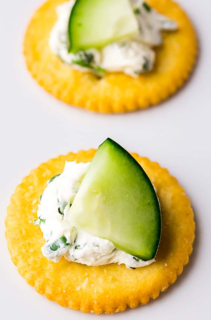 20 savoury snacks you can make with only 3 ingredients