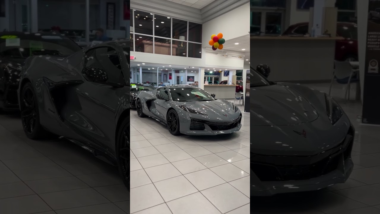 Sea Wolf Gray on the C8 Corvette Z06 looking absolutely 🔥