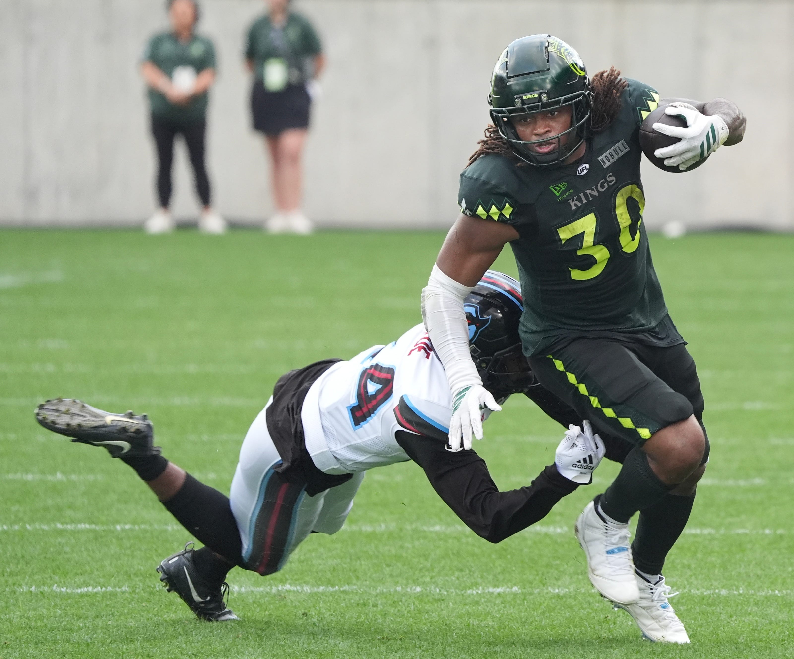 Louisville Kings beat Dallas Renegades, control UFL playoff destiny