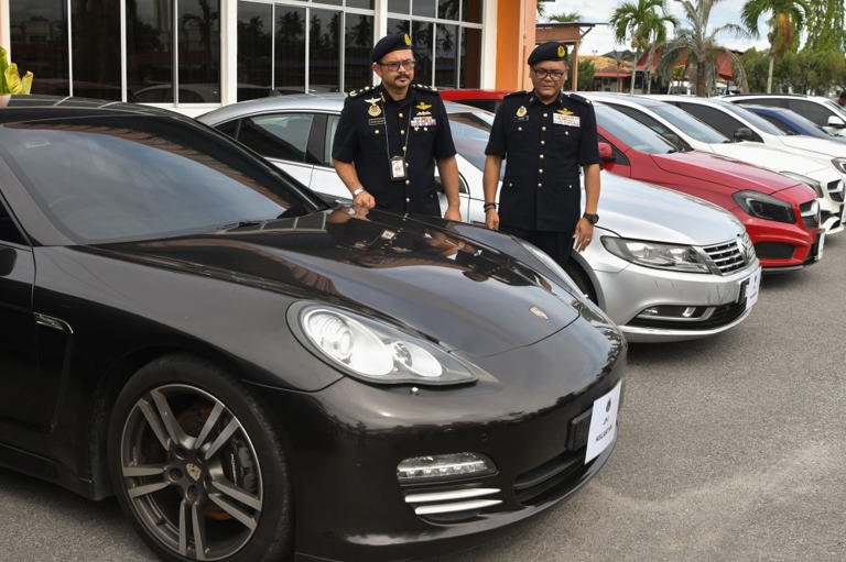 JPJ seizes Vellfire linked to ex-national football player, G-Wagon ...