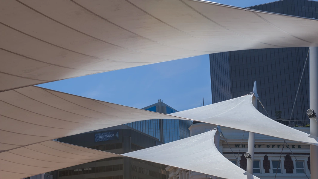 Shade sail ideas for dreamy summer patios