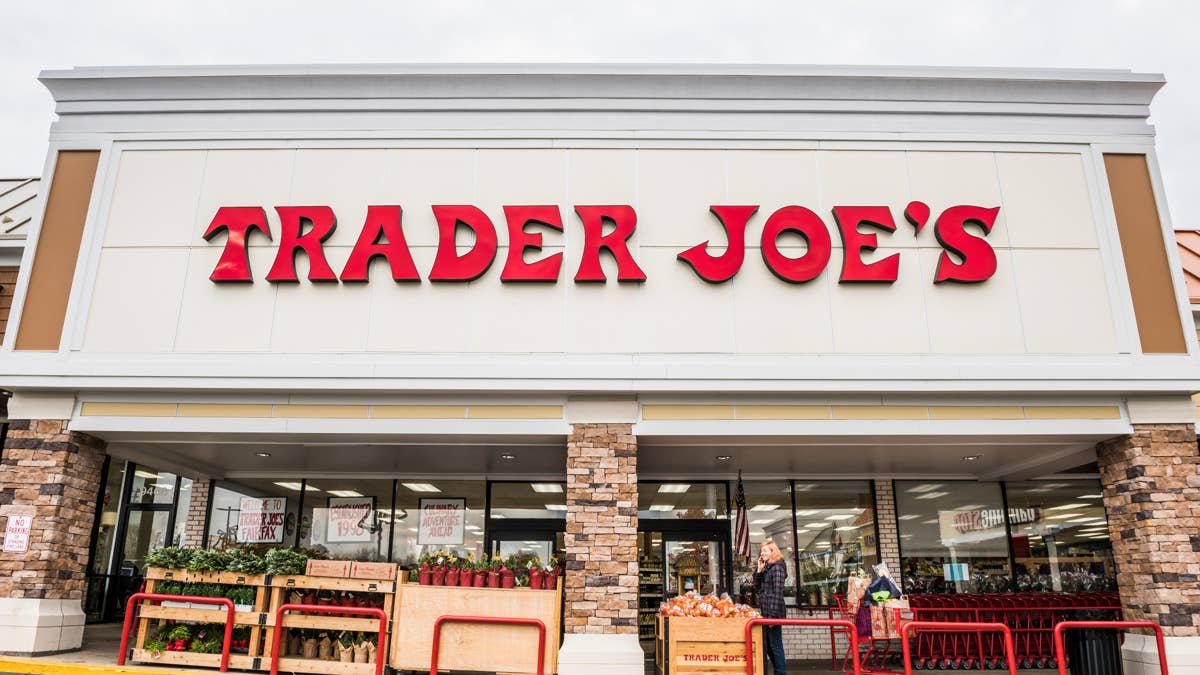Trader Joe's new gummy worms have high fiber content that may cause ...