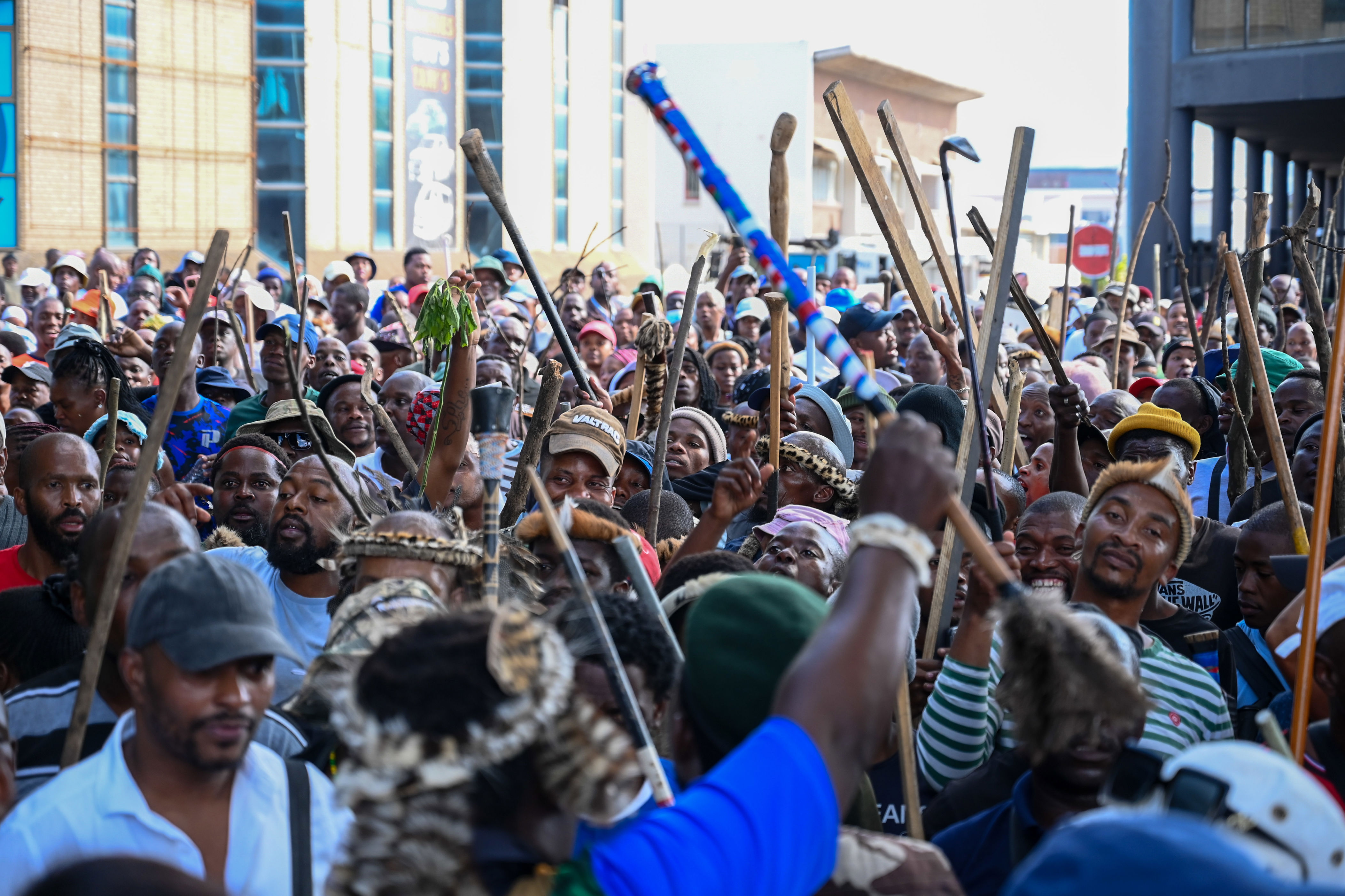SAHRC holds urgent migration imbizo