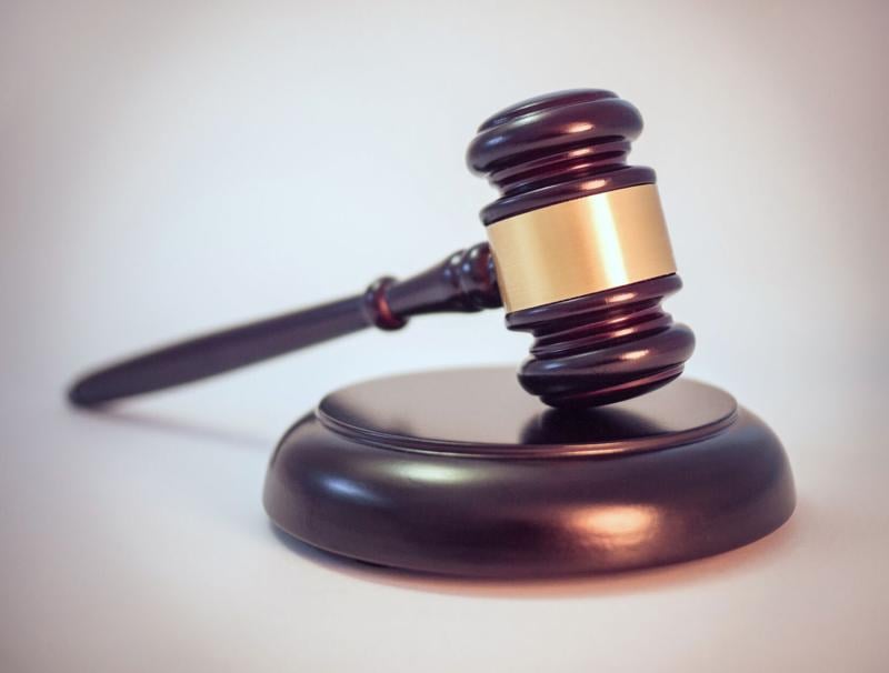 Man who killed two teens outside Summerville public library pleads ...