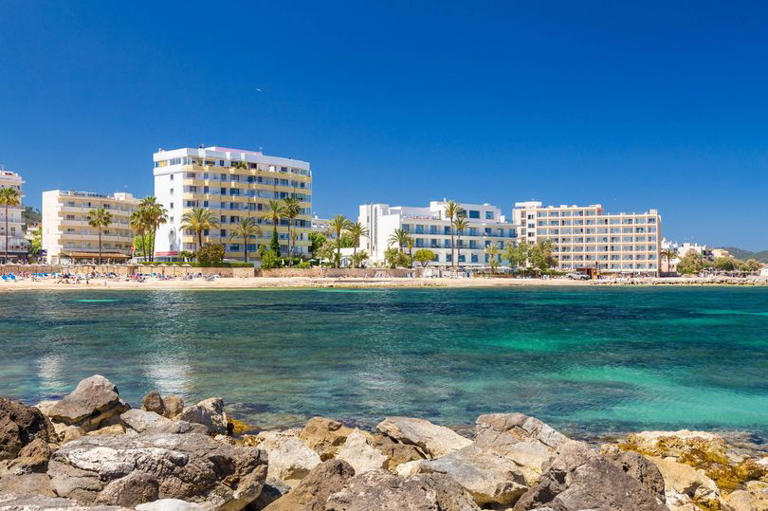 Foreign Office issues Majorca safety warning to Brits that could lead ...