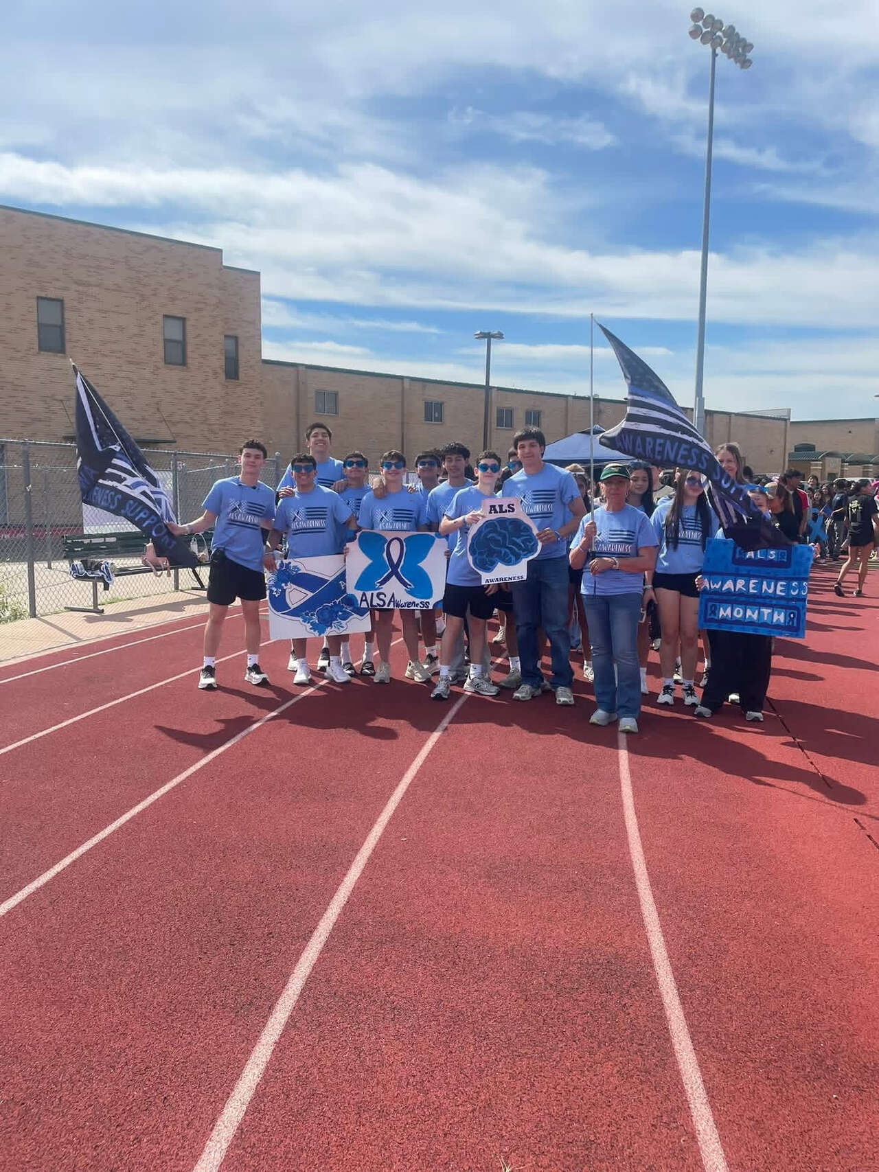 Nixon freshman honors grandmother through ALS fundraiser
