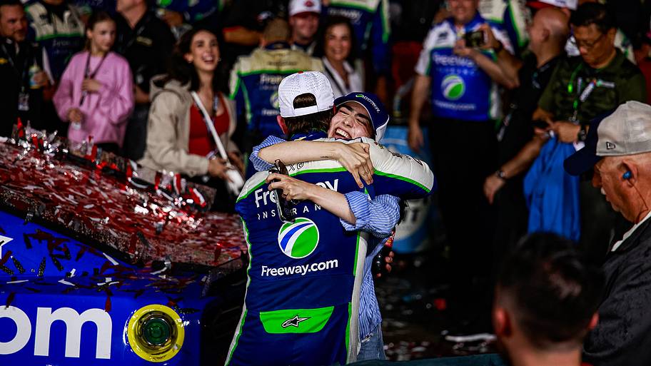Suarez captures third career win in rain-shortened Coca-Cola 600
