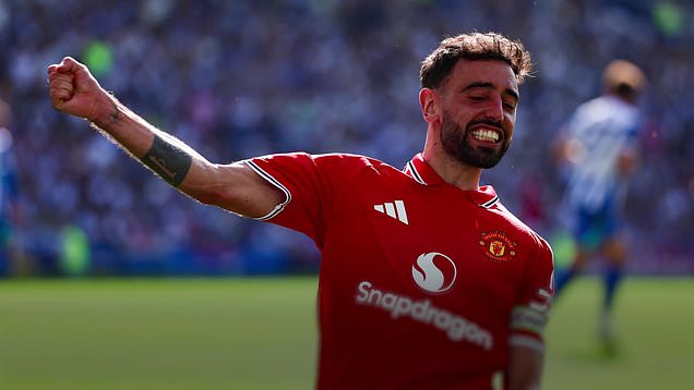 Michael Carrick confident of keeping Bruno Fernandes at Man Utd
