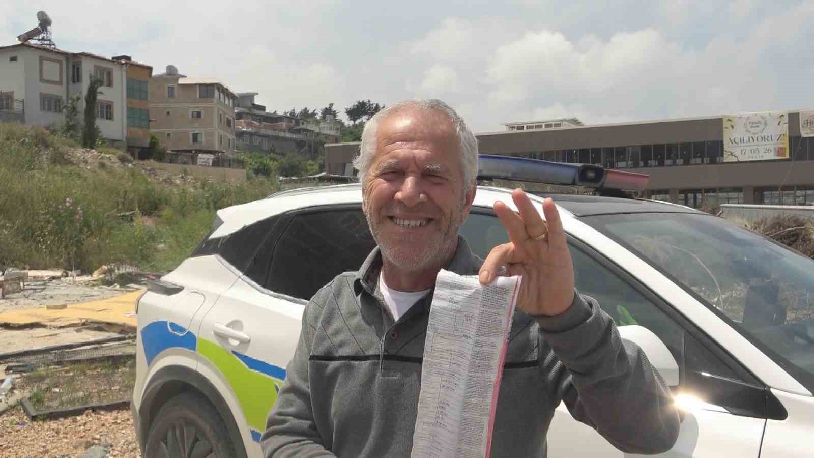 İlk kez ceza yiyen sürücü 4 bin TL’lik hız cezası için polis ekiplerini ...