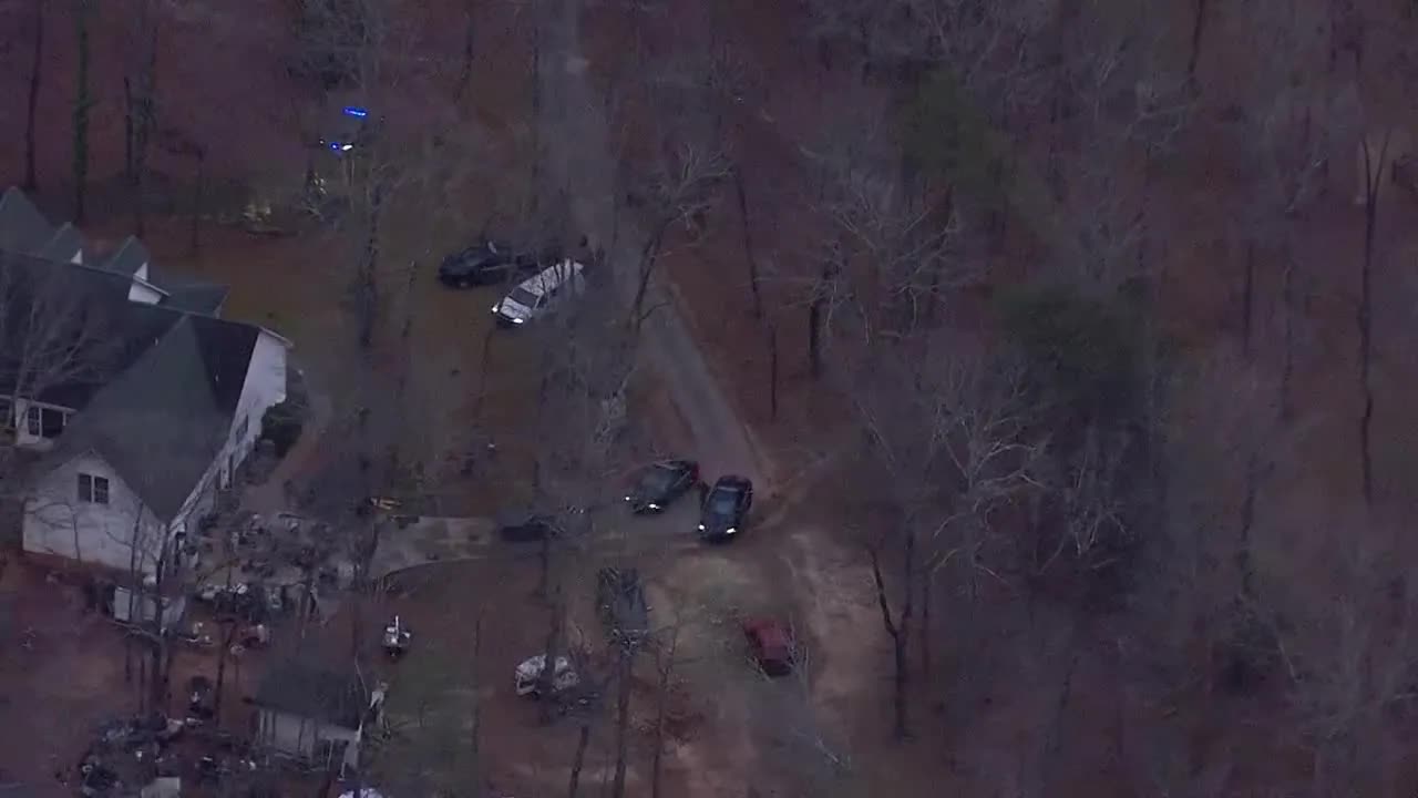 Sky 4 shows possible standoff in Greer