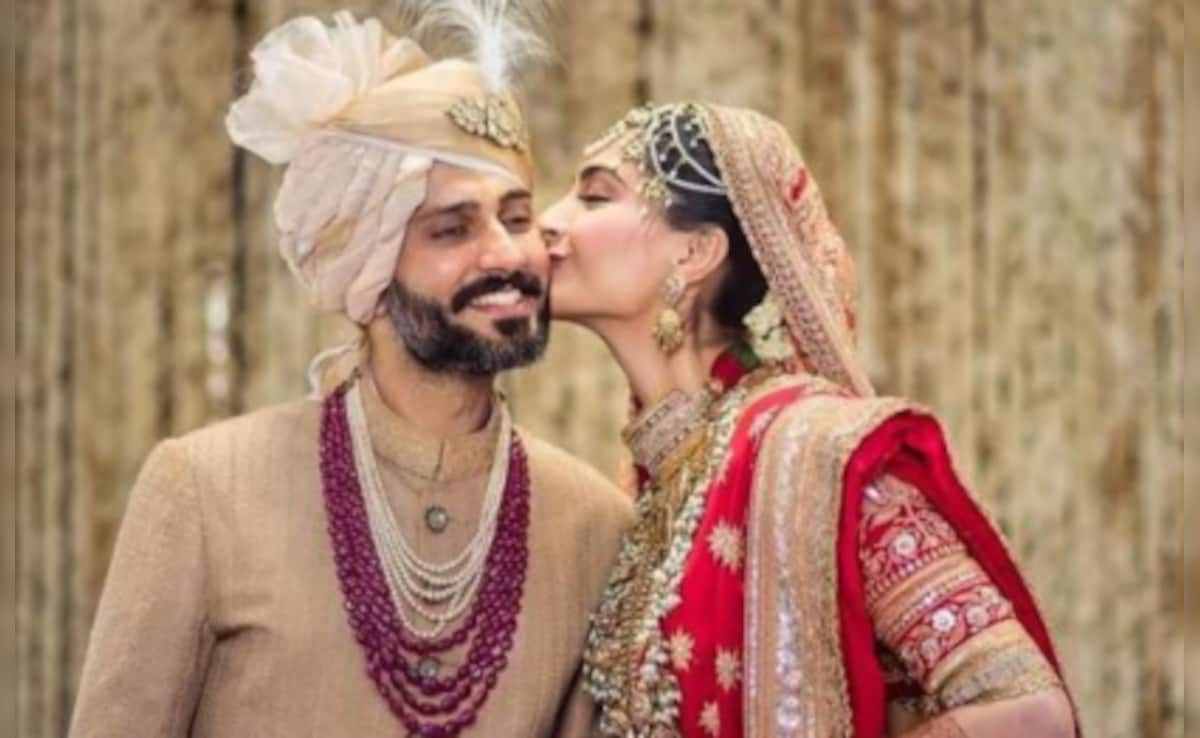 Sonam Kapoor-Anand Ahuja buy 5 flats near Rs 270 crore London mansion ...