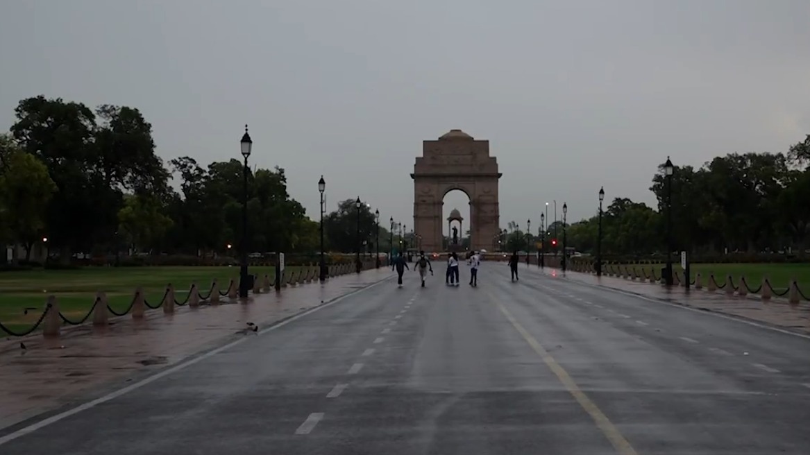 North India baking under intense 45°C heatwave: When will the heat end?