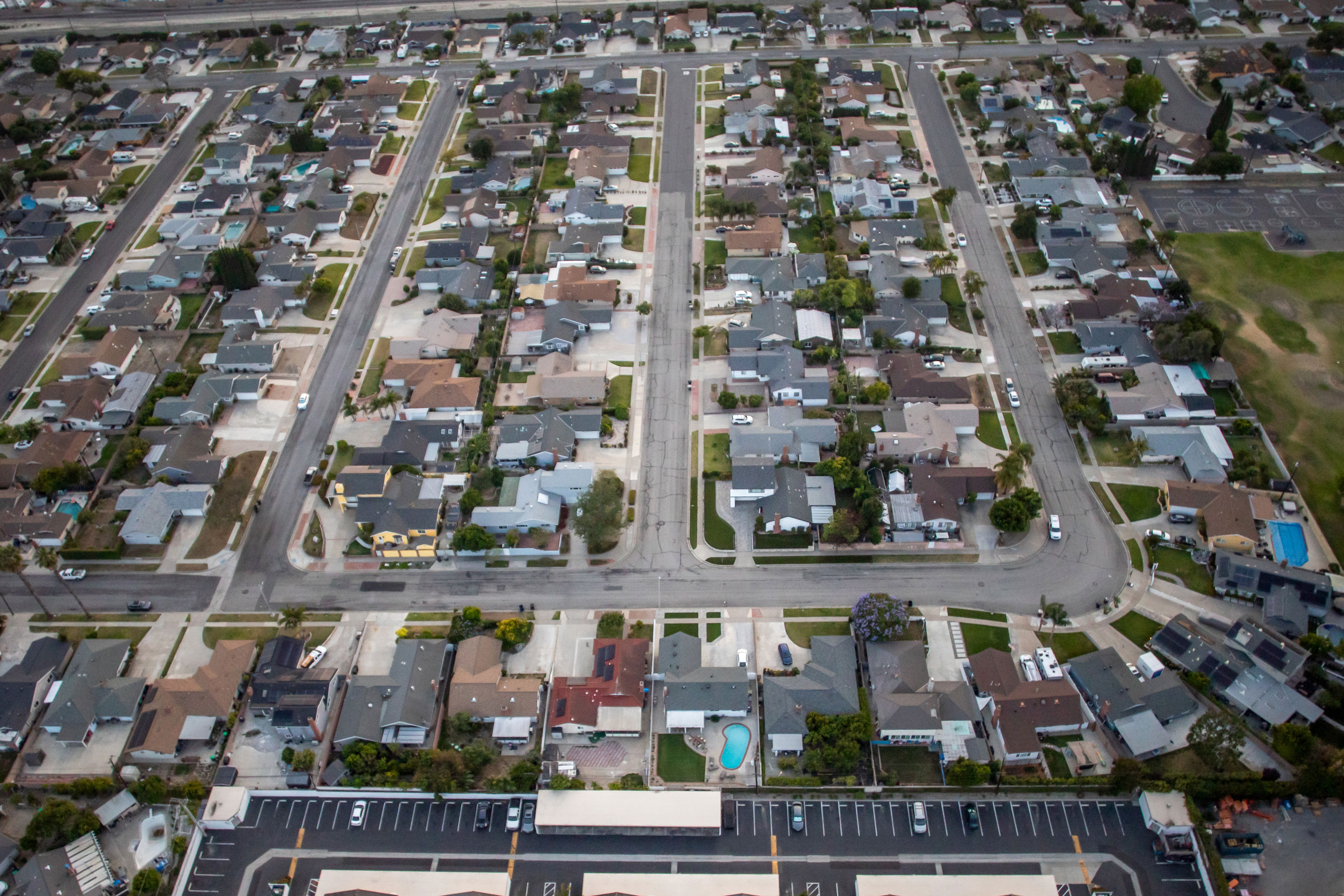 Evacuated residents face uncertainty in Garden Grove chemical tank crisis