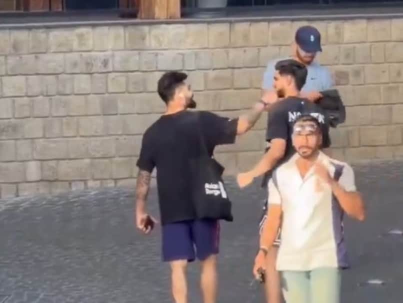 Watch: Virat Kohli doesn't hesitate, makes fun of Shubman Gill over his ...