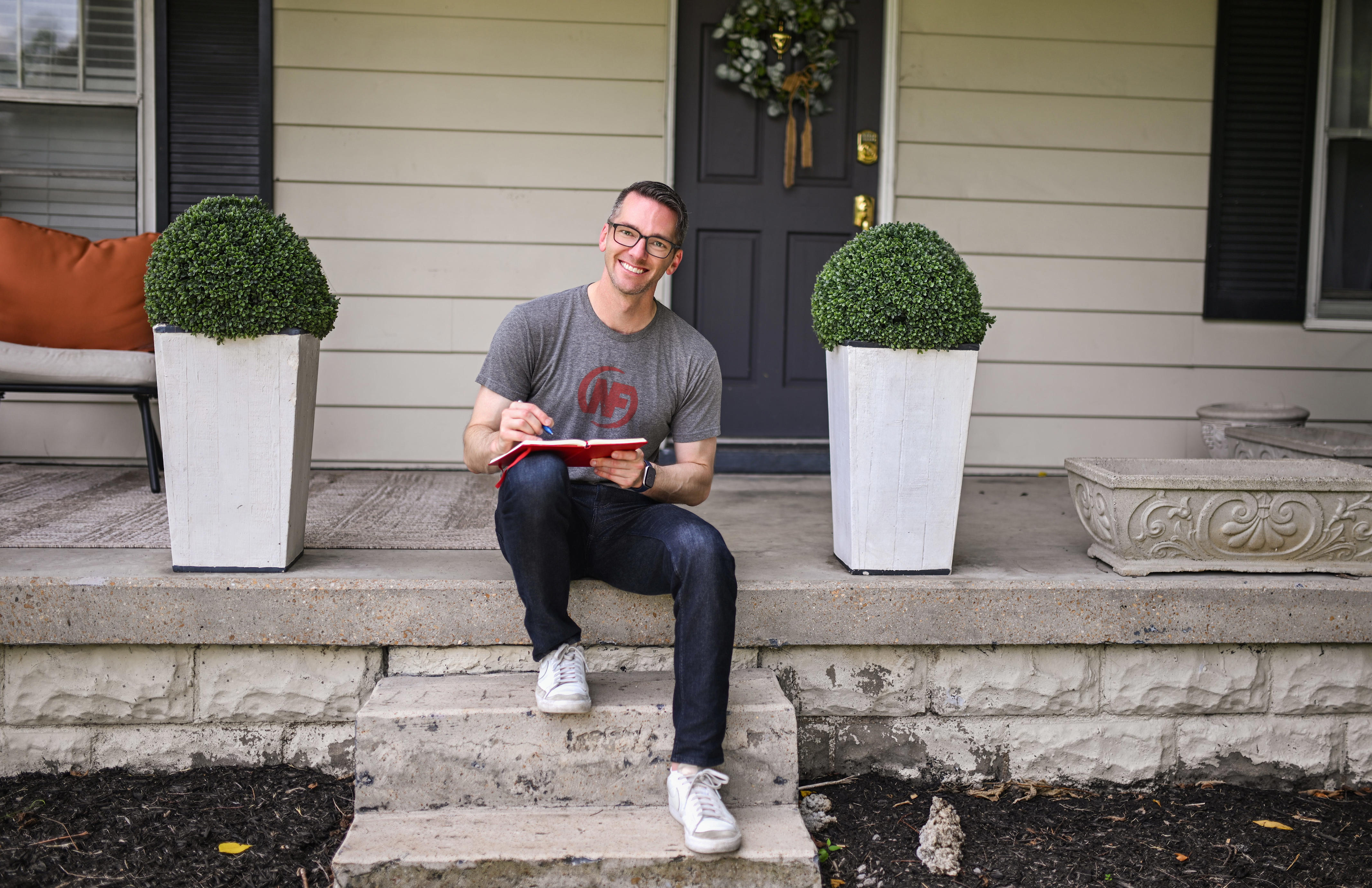 A fitness coach breaks down his 4-step 'PACT.' method for building a ...